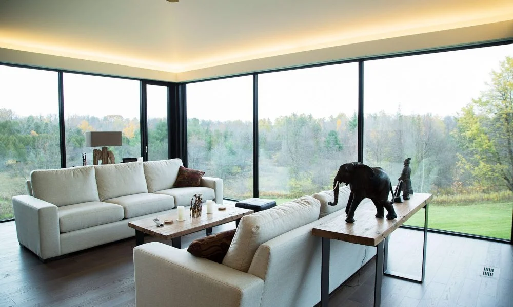 10 Modern Hotel Window Design Ideas