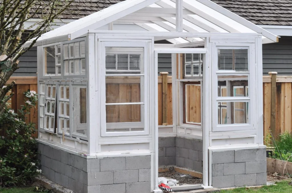 What Is a Greenhouse Window?